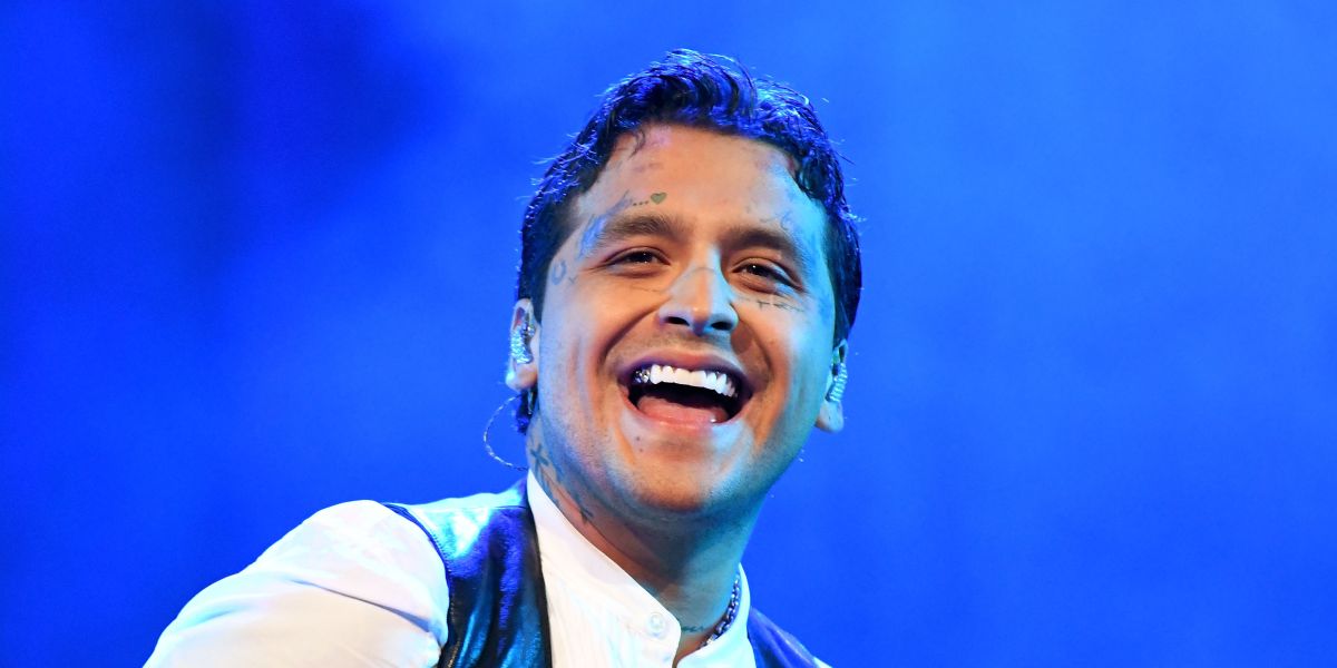 Christian Nodal sorprende con radical cambio de look y muestra su ...